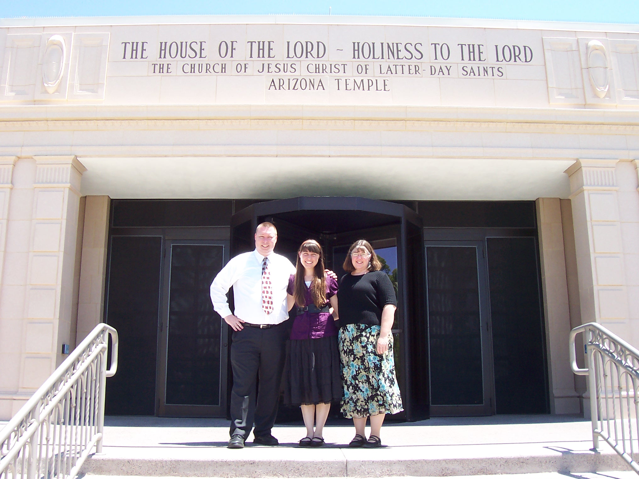 Arizona Temple Tour: Prologue – Kim on a Limb